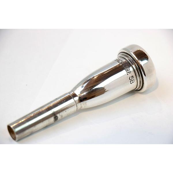 ■中古商品■メーカー：バック■品名：トランペット用マウスピース■モデル：MEGATONE 5B■コンディション：使用キズ、打痕、メッキ剥がれ、サビの発生が目立ちます■付属品：なし■商品ランク:B説明リム内径 16.25mm。CORP.刻印。...