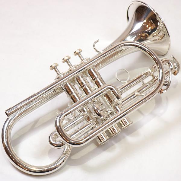 ショートコルネット■中古商品■機種:B♭コルネット■メーカー:ヤマハ■モデル名:YCR-335S■シリアル:013868■コンディション:全体的に使用キズ。1番管、2番管に凹み修正跡が見られます。経年数から見ればそれほど使い込まれた印象もな...