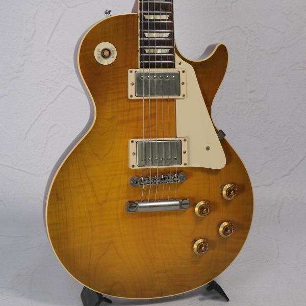 ハンドセレクテッドスペックのHC1958LPグリーンレモン※画像に映っている商品が付属品含め全てとなります。※出荷前の最終チェック時に問題があった場合は別途ご案内致します。※トラスロッド・フレット残り・弦高などは弊社リペアセンターにてセット...