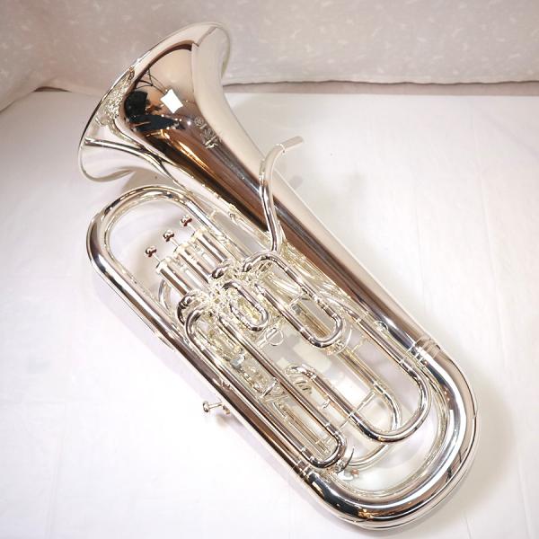 Neoシリーズ■中古商品■機種:太管ユーフォニアム■メーカー:ヤマハ■モデル名:YEP-642S ■シリアル:556721■コンディション:全体的に使用キズが見られます。第1抜差管、第2抜差管に凹み修正痕が残ります。ベルU字管に凹みが残りま...