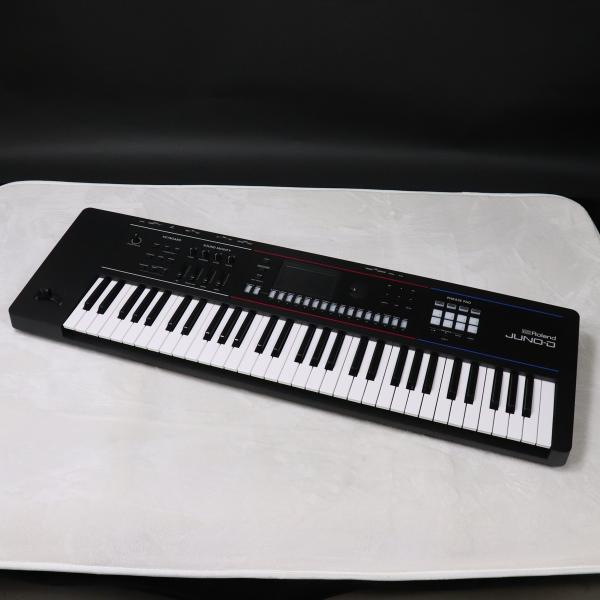 ライブ・シンセサイザーの定番。61鍵のシンセ・アクション・キーボードを搭載したコンパクトなモデル。ライブ・ミュージシャンや気鋭のクリエイターに最適なシンセサイザーです。軽量なボディにプログレードのRolandサウンドと直感的なパネル・レイア...