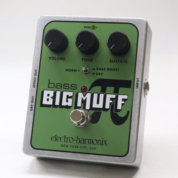 Big Muff をベースに最適化し、更なる進化を遂げたのがBass Big Muffです。 ベーシストに人気の高いアーミーグリーンのロシア版 Big Muff を基に、Bass Boost / Norm / Dry スイッチを追加しました...