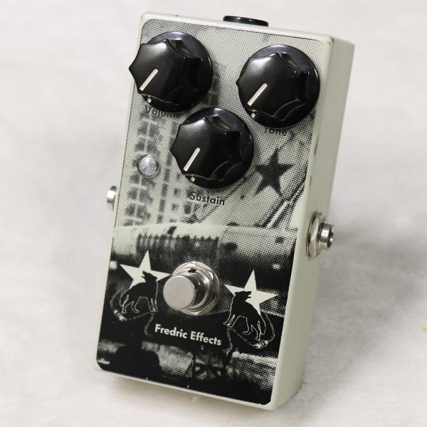 フレドリックエフェクツ / グリーンロシアンマフFredric Effects Green Russian Muffは、ロシア製のアーミーグリーンボックスに納められたビッグマフを再現したファズペダルです。この時代の回路は、その後のブラックボ...