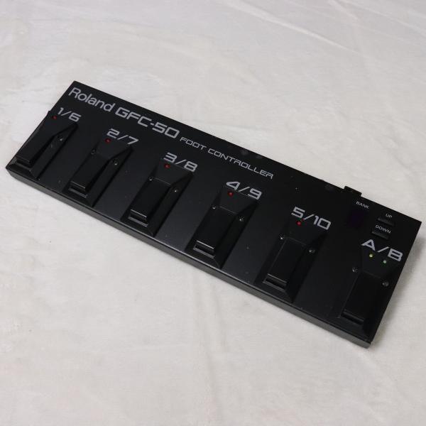 さまざまなMIDI機器に機能的に活用できる6ペダルのフット・コントローラーGFC-50は、フット操作で音色切り換えやボリューム調節など幅広く利用できるMIDIフット・コントローラーです。傷や汚れ等の使用感がありますが、動作に問題ございません...