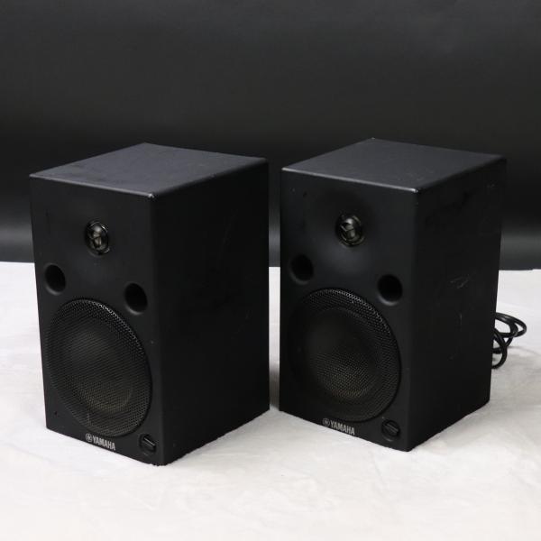 プロスタジオの現場で長く支持されてきた定番ニアフィールドモニター、MSP5（初代モデル）。小型ながら高い解像度とフラットな音響特性を備え、音の細かなニュアンスやミックスのバランスを正確に把握できるモニタースピーカーです。5インチウーファー＋...