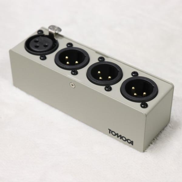 TOMOCA電気のパラボックス。全てのコネクターがパラレル接続されています。信頼性の高いノイトリック社製コネクターを使用しています。●4パラBOX●メス座×1、オス座×3●寸法: 100(W)×30(H)×30(D)mm●重量: 145g多...