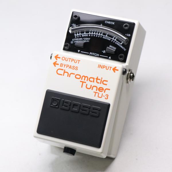 ステージ・ユースに最適なコンパクト・タイプのクロマチック・チューナーTU-3 Chromatic Tunerは、BOSSのチューナーにおけるノウハウを凝縮したコンパクト・ペダルです。BOSSの代名詞ともいえる堅牢な筐体に、21個のLEDによ...