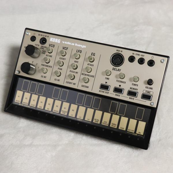 アナログ×ループの中毒性、フレーズが止まらないシンセKORG volca keysは、3音ポリのアナログシンセにループシーケンサーを搭載したコンパクトモデル。太く暖かいサウンドと、思わず弾き続けたくなるフレーズ生成力が魅力です。ノブ中心の直...