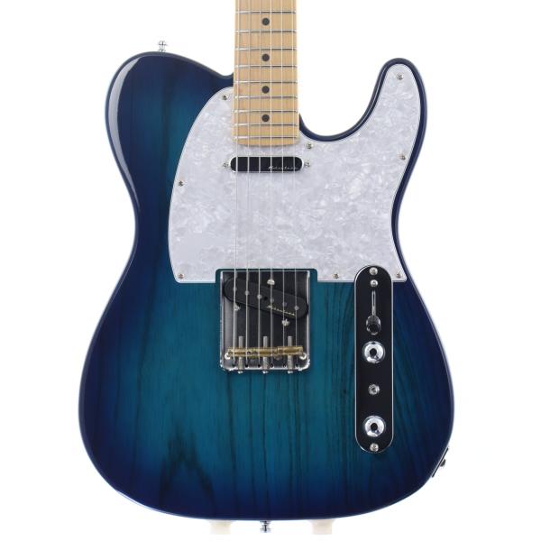 伝統的なテレキャスタースタイルを踏襲しながら、現代的な演奏性と安定性を兼ね備えた国産モデル。アッシュボディ×メイプル指板の王道仕様により、歯切れの良いアタックと抜けの良さが際立つ一本。リアはシャープで立ち上がりの速いトーン、フロントでは丸み...