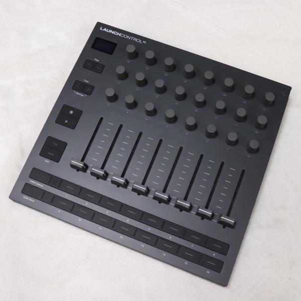 制作のあらゆる工程を直感的に操作できるMIDIコントロールサーフェスLaunch Control XLは、主要なDAWやソフトウェアシンセ、エフェクト、外部ハードウェアを直感的に操作できるコントロールサーフェスです。USBまたはMIDI入出...