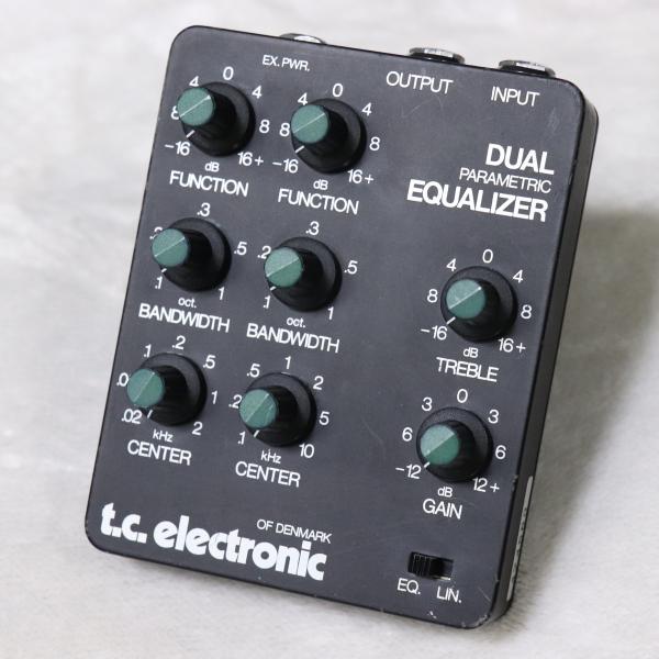 スタジオクオリティの音作りを、足元で完結させるTC Electronicの名作パラメトリックEQ。2基の独立したパラメトリックバンドを備え、狙った周波数をピンポイントで補正できる高精度イコライザーペダルです。中心周波数、ブースト/カット量、...
