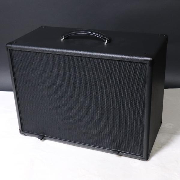 EMINENCE製ブランクキャビ「XTC112-BT」に、Celestion G12EVHを搭載した1x12ギターキャビネット。高剛性な木材構成によるタイトな鳴りと、G12EVH特有の厚みある中域が組み合わさった、ロック ブラウンサウンド系...