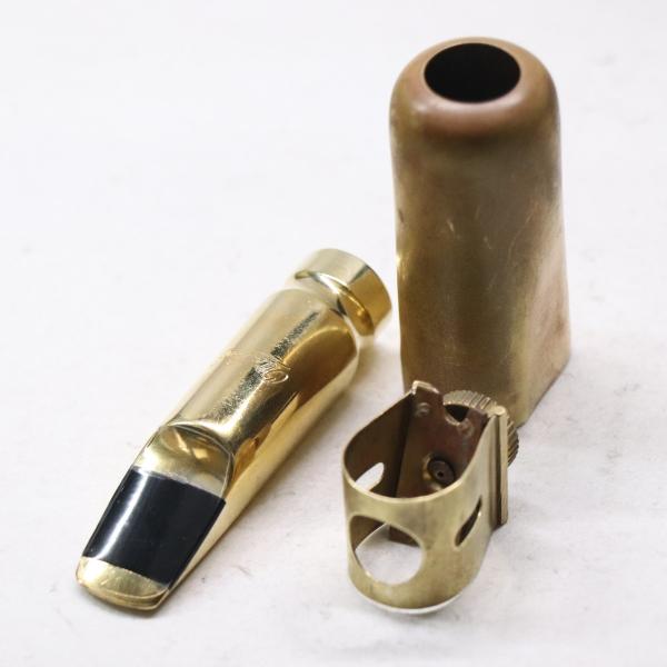 Otto Link メタル 7 Star ソプラノサックス用マウスピースジャズサックス用マウスピースの定番モデル。ささやくようなサブトーンから力強いサウンドまで幅広く対応し、多彩な表現が可能です。金属製ながら温かみのある音色が特長で、ジャズ...