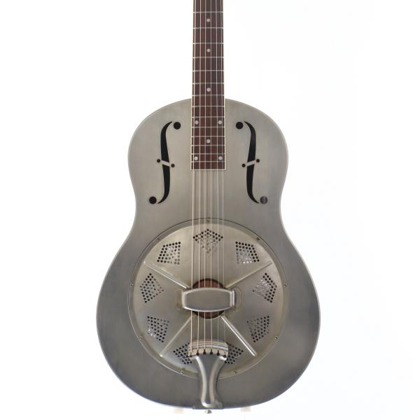 金属が唸る、荒々しさと存在感 王道シングルコーン・リゾネーターREPUBLIC GUITARS Duolianは、メタルボディならではの圧倒的な音量と、乾いたアタックが魅力のリゾネーターギター。シングルコーン(ビスケットブリッジ)構造による...