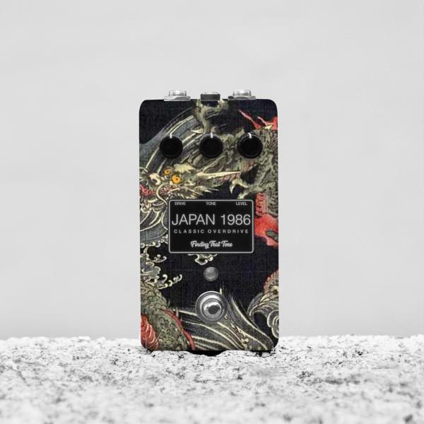 Finding That Toneは、北スペインのペダルブランドです。ギターに対する深い愛情と、トーンを徹底的に探求し生まれました。自分に合うギアが見つからないとき、フラストレーションがたまります。だからこそ、私たちはあなたの創造性と演奏体...