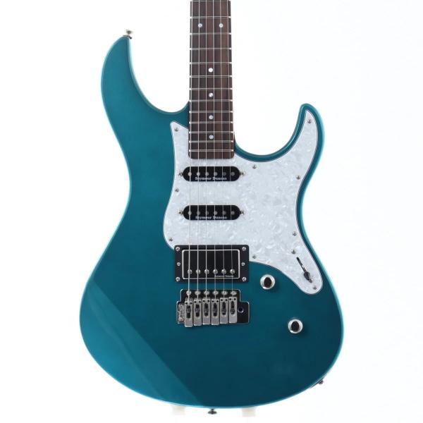 Pacificaの上位モデルである600シリーズのラインアップに2021年に追加されたモデルです。ティールグリーンメタリックカラーのマッチングヘッドにパーロイドピックガードを配し、全体をグロスフィニッシュで仕上げたPacifica 612V...