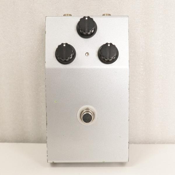 FAR EAST ELECTRIC LITTLE GAIN が中古で入荷しました!原音のニュアンスを損なわず 軽い押し出し感からミドルゲインまで幅広くカバーします。Gain Tone Volumeのシンプルな操作系で ギターやアンプの個性を...