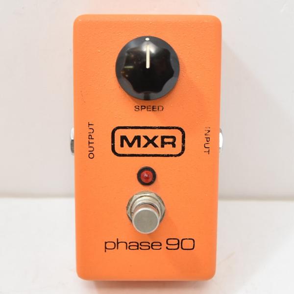MXR M101 / Phase 90 が中古で入荷しました!■ 世界中のギタリストに愛される1974年登場の定番フェイザー、温かく滑らかな揺れが特徴■ SPEEDノブ1つで緩やかなコーラス的揺れから高速でサイケなモジュレーションまで幅広く...
