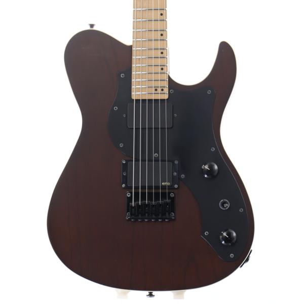 トラディショナルなTスタイルをベースに、現代的スペックを融合したシリーズ。本機は「DE(Dark Evolution)」モデルとして、ヘヴィなジャンルに高い適性を持つ先進的な一本です。ボディにはライトウェイトアッシュを採用し、タイトで芯のあ...