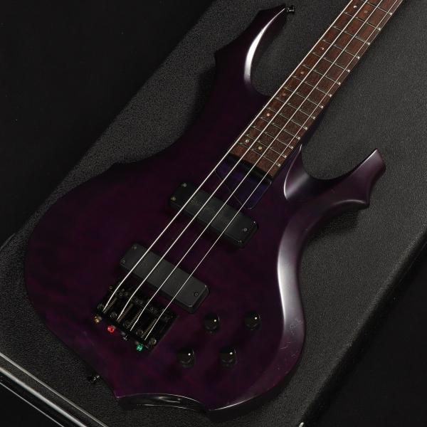 L'Arc-en-Cielのベーシストであり、リーダーのtetsuyaモデルが入荷しました。FORESTを基本としtetsuya氏の拘りを反映させたTFR-Iの2号機として開発されたモデルです。アルダーボディ/キルトメイプルトップのボディに...