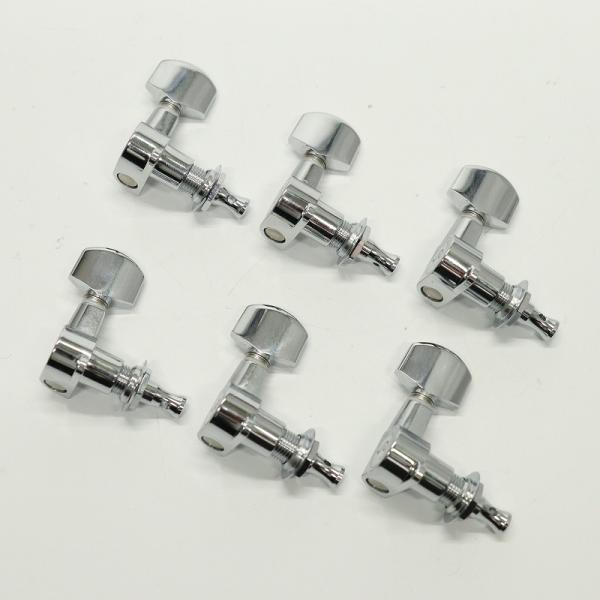 SCHALLER M6 Mini が中古で入荷しました!ドイツ製Schallerを代表するM6シリーズの小型軽量モデルで、コンパクトなヘッド形状のギターや12弦ギターにも適した設計です。使用感が若干ありますが 動作良好で良品です。