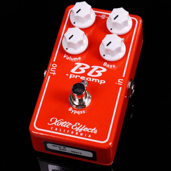 BB Preampはジャンルに問わず幅広いトーンを出すことが出来ます。30dB＋のクリーンブーストから±15dBのアクティブ2バンドEQでワイドレンジなサウンドを作り出すことが出来ます。さらにBBのプリゲインステージを活用することによって純...