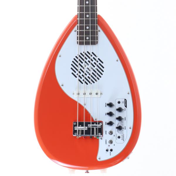 個性的なデザインにスピーカーとリズム機能を内蔵したベースAPACHE-1 BASS。リズム機能は様々なジャンルに対応した66種類が内蔵されており、外部音源の入力が可能なAUX IN端子やイヤホン端子も装備しています。その他、ボリューム、トー...