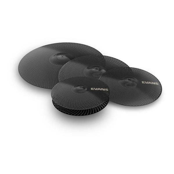 dBalanceと呼ばれる、独自のシンバルホールパターンを採用し、標準的なキャストシンバルの演奏感を正確にシミュレートするために設計された、ステンレス製のシンバルです。音圧を約80％削減し、dB One Head（別売）を張ったドラムキット...