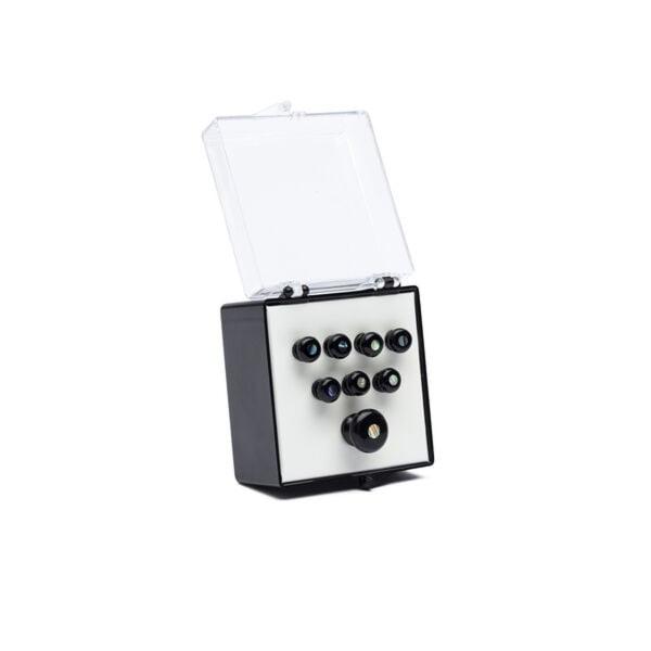 ◎ブリッジピンの中でも圧倒的な人気を誇る、「Martin」のブリッジピン！7つのブリッジ ピンとエンドピンのセットです。このブリッジピンとエンドピンは、ギターの弦をしっかりとホールドしながらも、トーンに影響を与えることはありません。■画像は...