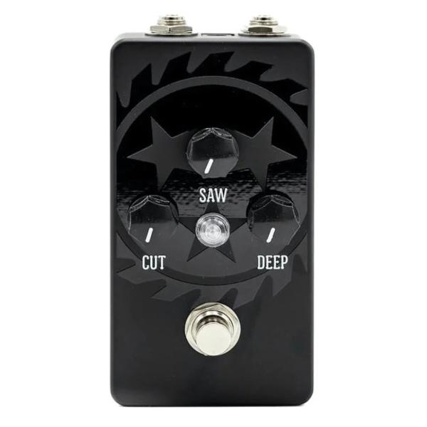 2006年以来、ノックスヴィルのレジェンド、ホワイトチャペルは、妥協のないメタルという独自のブランドで世界中のオーディエンスを魅了してきました。ザック・ハウスホルダー、アレックス・ウェイド、ベン・サヴェージというトリプル・ギターと密接に協力...