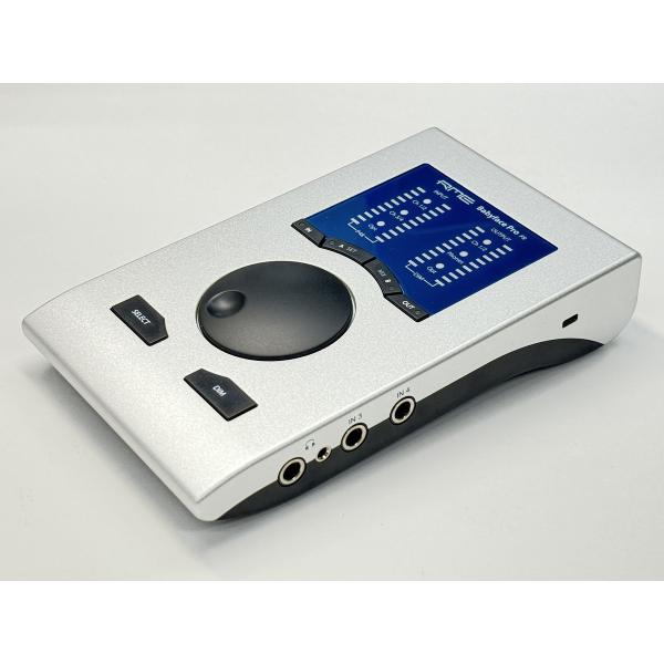 ※デモ使用品の為、微小な傷、汚れ、色焼けなどが見受けられます。メーカー保証ございます。フェムトセカンド精度のジッター抑制をはじめとするRME の最新テクノロジーを凝縮したプロフェッショナル・モバイル・オーディオ・インターフェイスBabyfa...