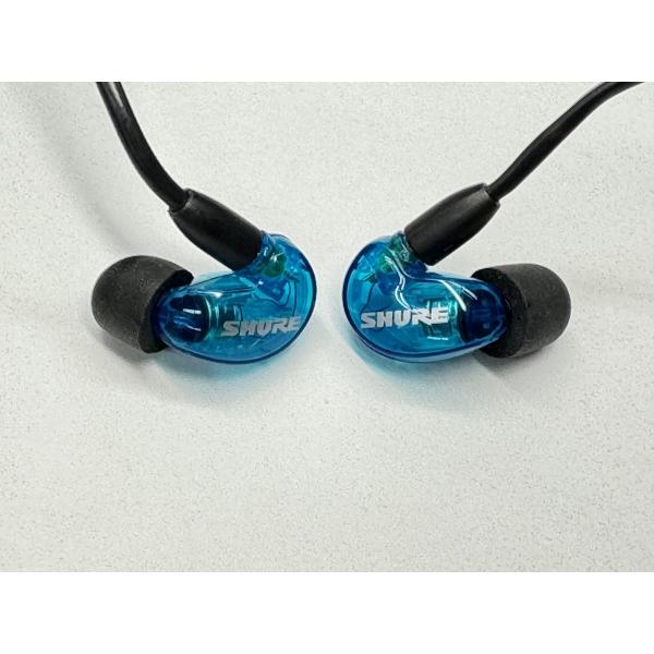 ※デモ使用品の為、微小な傷、汚れ、色焼けなどが見受けられます。メーカー保証ございます。SE215 Special Edition はシングルダイナミック型MicroDriverを搭載し、より厚みのある低域を実現した新しいチューニングで、強化...