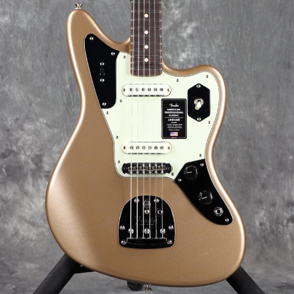 ヴィンテージの魅力とモダンなパフォーマンスが完璧に融合した『American Professional Classic』シリーズ！American Professional Classic Jaguarは、ヴィンテージの魅力とモダンなパフォ...