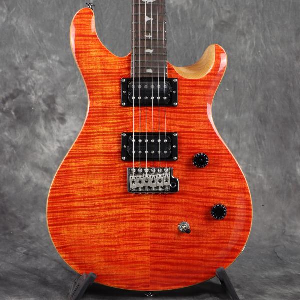 ■こちらの商品は実機画像を掲載しており、店頭未展示の倉庫保管品となります。出荷前に専任スタッフにより楽器の各部機能チェックを行っております。 【Addictive Bolt-on Feel】PRS SE CE 24はCustom 24同様メ...