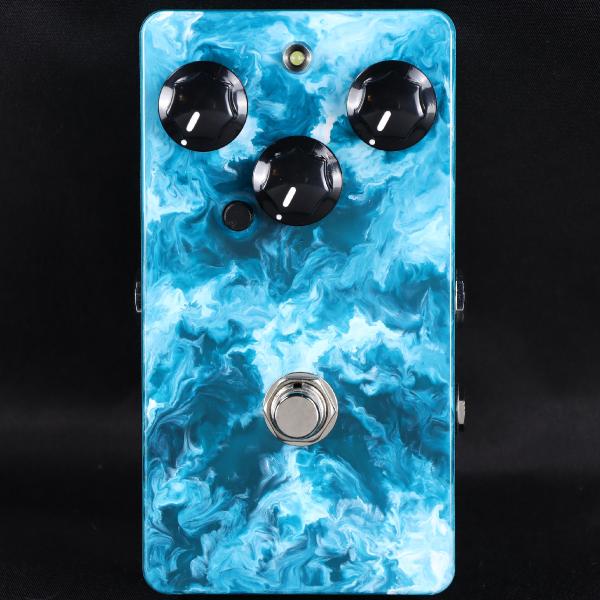 Maestoso (aka MAT)は、2012年にリリースされたLeqtiqueブランドとしては2作目の作品で、2018年のMaestoso VPTPや、L'ブランドからリリースのL'MATなどいくつかのバリエーションがございます。MAT...