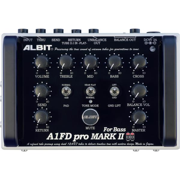 A1FD pro MARK IIは、従来モデルのサウンドコンセプトを継承しながら、操作性と表現力をさらに高めたプリアンプです。電源部には100V〜240V対応のDC9Vアダプター駆動を採用し、使用環境に左右されることなく安定したパフォーマン...
