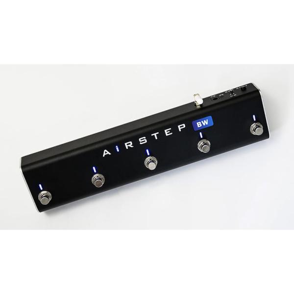 AIRSTEP BW Editionは“スマートマルチコントローラー”AIRSTEPの機能特化バージョンです。設定をすることなく、すぐにBOSS社のポータブルアンプ、KATANA-AIR と WAZA-AIRのワイヤレスコントロールを可能に...