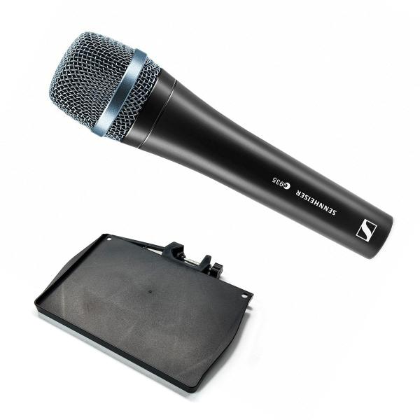 ドリンクやちょっとした小物等を置くのに便利な譜面台ラックがセット！マイクスタンドに取付できます！ボーカル用に適した周波数特性とベーシックなカーディオイド指向性を備えたマイクロフォンです。自然な音色は様々なボーカリストの支持を得ています。