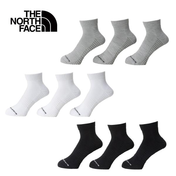 ■抗菌防臭機能を備えた、3足セットのスポーツソックス特徴コットンブレンドで着用しやすいナチュラルな風合い生地・素材リサイクルポリエステル、コットン、ナイロン、ポリウレタン機能・デザイン・走りを支える快適なアーチサポート機能・つま先・踵に通常...