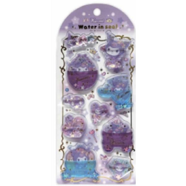 【発売日：2026年08月31日】■サイズ・仕様■◆販売サイズ：約H200×W90mm◆素材：PVC・蒸留水・グリセリン・エタノール◆セット内容：シール■当商品について■＊在庫状況により入荷待ち・欠品になる場合がございます。予めご了承下さい...