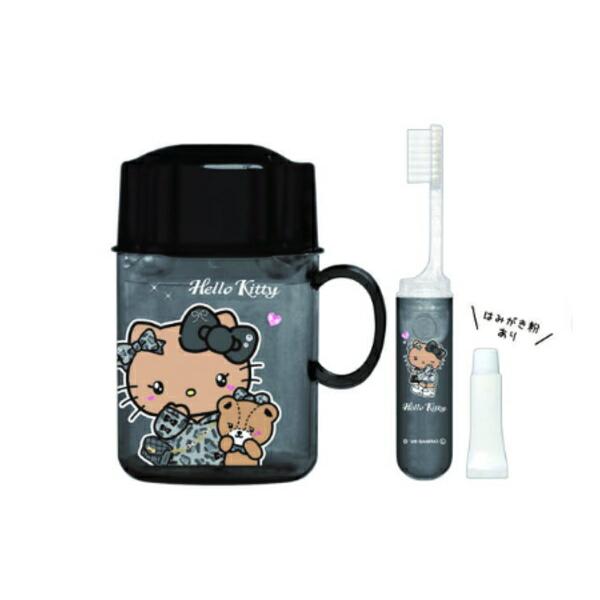 ■サイズ・仕様■ ◆サイズ：約H100×W80×D40mm◆素材：AS樹脂・ナイロン◆セット内容：ハミガキセット ■当商品について■ ＊在庫状況により入荷待ち ・欠品になる場合がございます。 予めご了承下さいますようお願いいたします。