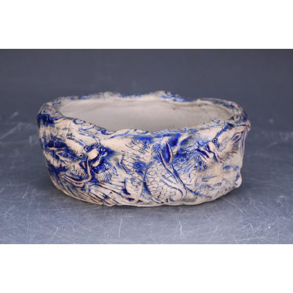 サイズ：横幅約13.0cm×奥行約12.0cm×高さ約5.0cm （多少の誤差が生じる場合があります。ご了承ください。）※嵐山鉢特有の焼成中の“窯ヒビ”がある場合がございます。　 写真をご確認の上、ご購入お願い申し上げます。※商品画像につい...