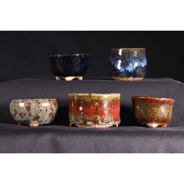 サイズ：横幅約5.4〜4.4cm×奥行約5.4〜4.4cm×高さ約3.8〜2.8cm※こちらの鉢は4つとも同サイズになります。（多少の誤差が生じる場合があります。ご了承ください。）※商品画像については、モニターによって色味が若干異なります事...