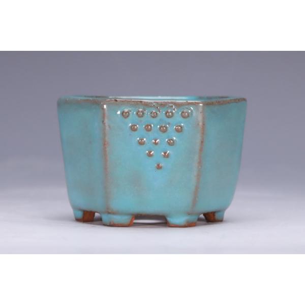 盆栽　鉢　常滑　陶器　泥　山野草　和鉢サイズ：横幅約6.0cm×奥行約5.5cm×高さ約3.9cm（多少の誤差が生じる場合があります。ご了承ください。）※商品画像については、モニターによって色味が若干異なります事ご了承ください。【商品につい...