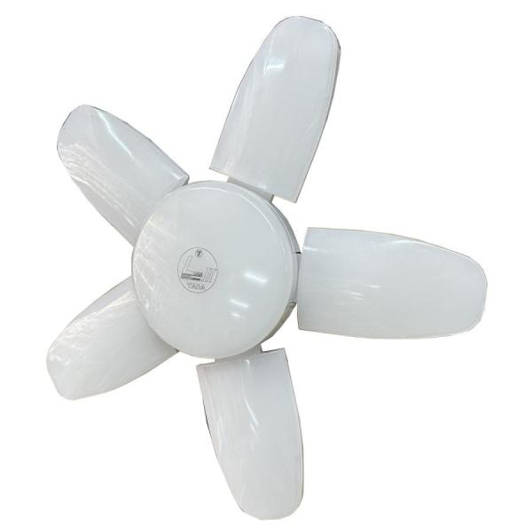 【仕様】■屋内用■明るさ3段階調光機能付■LED：73W■明るさ：約8000lm■5ｍコード付■照射角：300度■口金：E-26