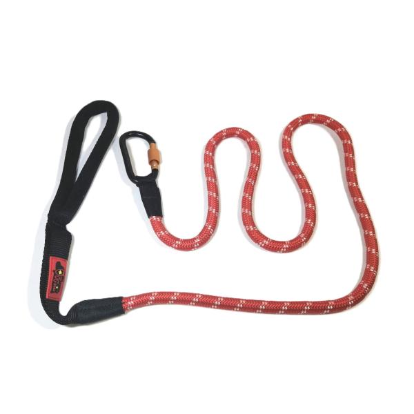 小型犬、中型犬、大型犬問わず、愛犬との散歩にぴったり！登山ロープ仕様の丈夫なリード カラビナは軽量なアルミ製で愛犬の負担を軽減サイズも大き目なのでダブルリングのハーネスにもピッタリ外れ防止用のロックネジ付きプーバックなどを結んだりアクセサリ...