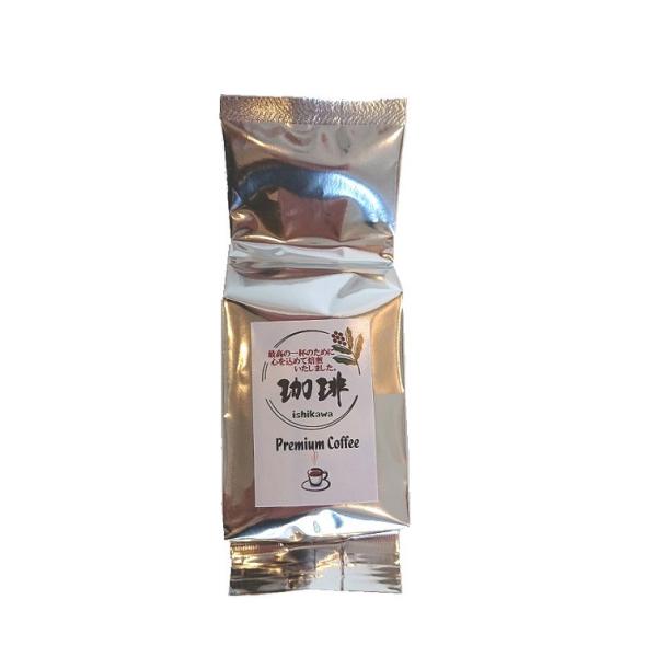 ストレート（ブラック）で、とっても美味しい珈琲です。少し苦味を感じるくらいの酸味、苦味のバランスの良い美味しい珈琲です。深くすっきりした味わいです。自家焙煎のプレミアム豆ならではの美味しさを味わいください。※内容量：100ｇ※現地でしっかり...