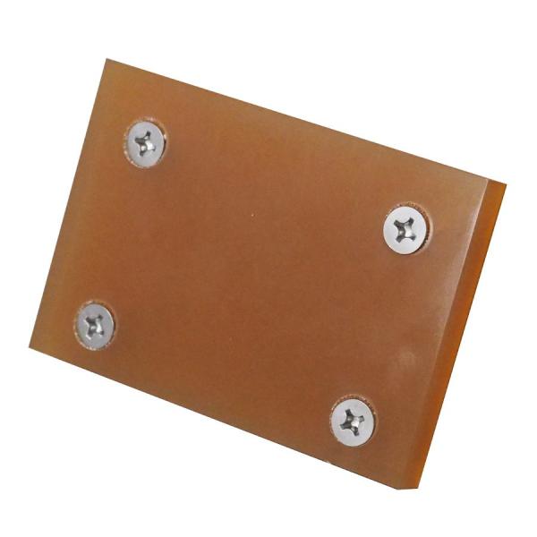 【石材用吊りクランプ 交換用ウレタンパット】・牧野鉄工所製石材用クランプ接地面用の交換用ウレタンゴムです。表面がボロボロになると吊り上げる力が弱くなり、対象物が落下する危険がありますので、早めの交換をおすすめいたします。◆品番M070202...