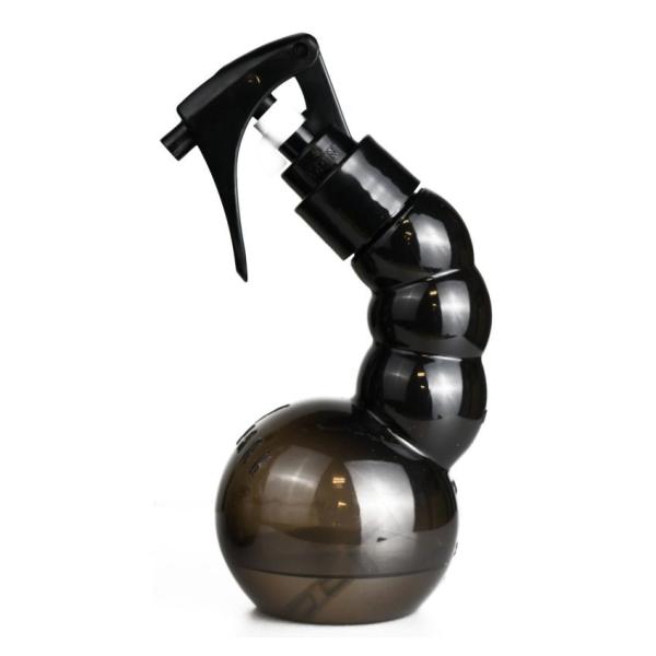 Y.S.PARK ミニスプレイヤー ディープブラック 130mlMini Sprayer定番のスプレイヤーにミニサイズが新登場。持ち運びに便利なストッパー付き。手首の負担を軽減するためスプレーの噴射角度が予めやや下向きになっています。掛ける...
