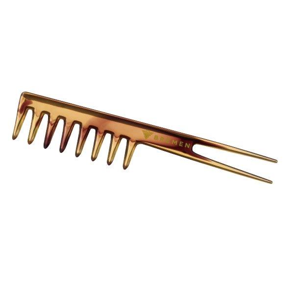 トリコ BREMEN スタイリングコーム No.01 SC-24H01メンズスタイルの必需品。立ち上げが簡単にできるボリュームアップモデル。束感と根元のボリュームをより簡単に作れるように、すくい上げやすい形になっているメッシュコーム。持ち手...